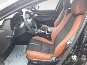 Melns Mazda 3 2025 Rīga, ar dzinēja tilpumu 2.50 L un nobraukumu 8 tūkst. km par 23800 €, foto 10 vietnē AUTOMOTO.COM.LV