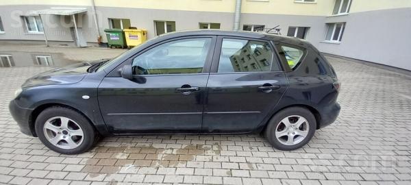 Mazda 3 2005 Rīga vietnē Melns Mazda 3 2005 Rīga, ar dzinēja tilpumu 1.90 L un nobraukumu 330 tūkst. km par 450 €, foto 7 vietnē AUTOMOTO.COM.LV