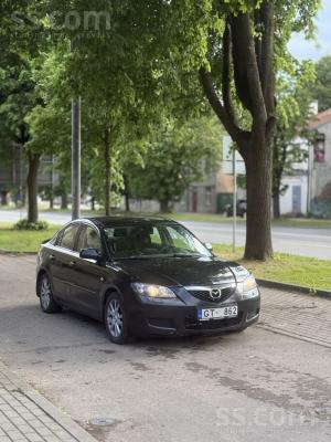 Black Mazda 3 2007 in Riga, with an engine capacity of 1.60 L and mileage of 320 thousand km for 400 €, photo  on AUTOMOTO.COM.LV