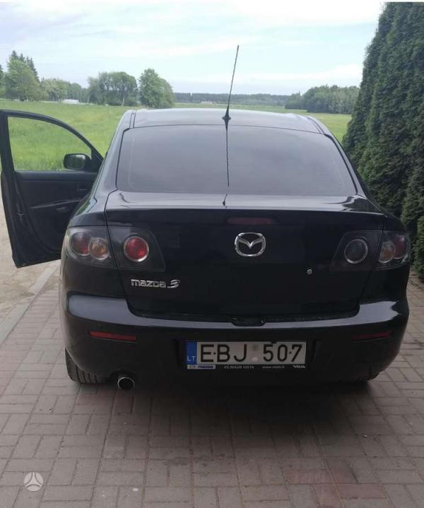Melns Mazda 3 2008 Mažeikiai, ar dzinēja tilpumu 1.60 L un nobraukumu 170 tūkst. km par 3000 €, foto 2 vietnē AUTOMOTO.COM.LV