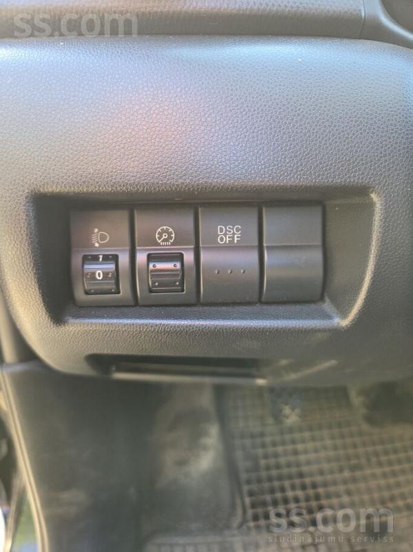 Melns Mazda 3 2008 Rīga, ar dzinēja tilpumu 1.60 L un nobraukumu 0 tūkst. km par 1150 €, foto 8 vietnē AUTOMOTO.COM.LV