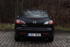 Black Mazda 3 2011 in Parnu, with an engine capacity of 1.60 L and mileage of 164 thousand km for 4300 €, photo 7 on AUTOMOTO.COM.LV