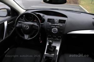 Black Mazda 3 2011 in Parnu, with an engine capacity of 1.60 L and mileage of 164 thousand km for 4300 €, photo 9 on AUTOMOTO.COM.LV