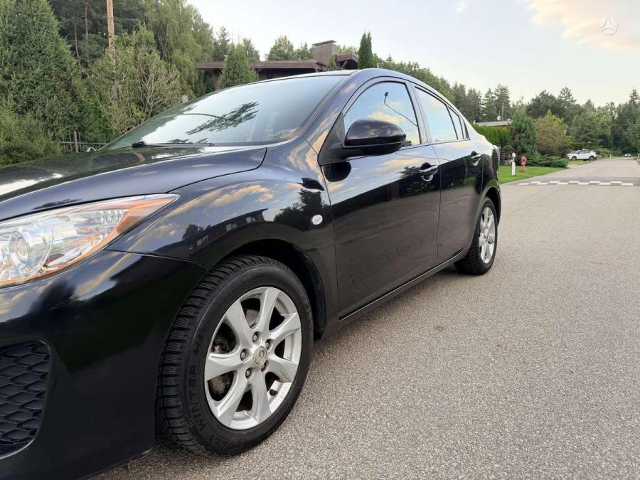 Melns Mazda 3 2011 Viļņa, ar dzinēja tilpumu 2.00 L un nobraukumu 230 tūkst. km par 3650 €, foto 9 vietnē AUTOMOTO.COM.LV