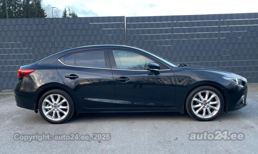 Melns Mazda 3 2014 Tartu, ar dzinēja tilpumu 2.00 L un nobraukumu 145 tūkst. km par 8800 €, foto 9 vietnē AUTOMOTO.COM.LV