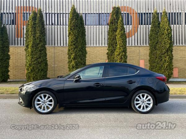 Black Mazda 3 2014 in Tartu, with an engine capacity of 2.00 L and mileage of 145 thousand km for 8590 €, photo 3 on AUTOMOTO.COM.LV