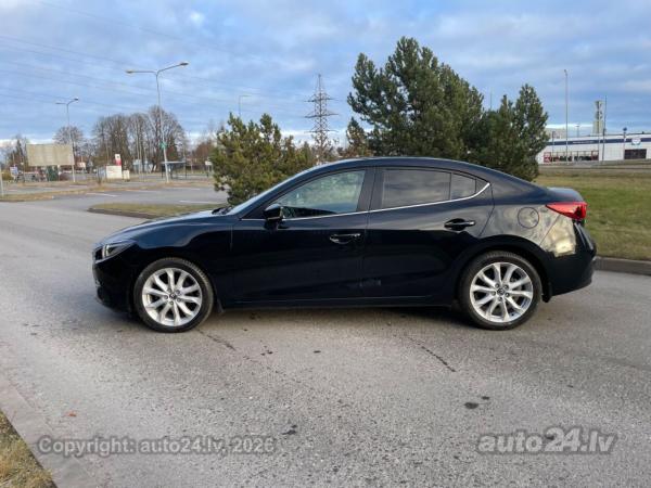 Black Mazda 3 2014 in Tartu, with an engine capacity of 2.00 L and mileage of 145 thousand km for 8590 €, photo 4 on AUTOMOTO.COM.LV