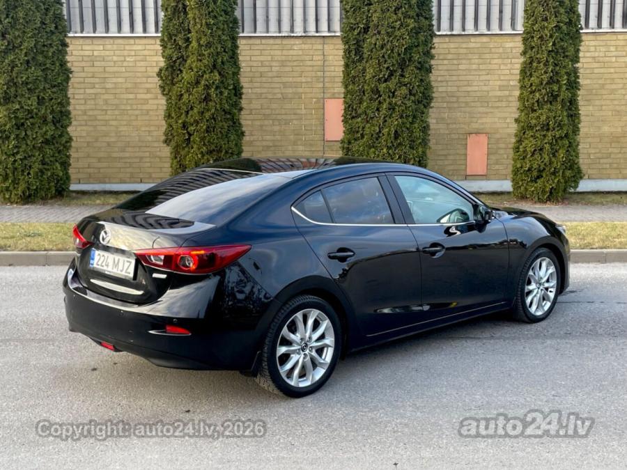 Black Mazda 3 2014 in Tartu, with an engine capacity of 2.00 L and mileage of 145 thousand km for 8590 €, photo 6 on AUTOMOTO.COM.LV