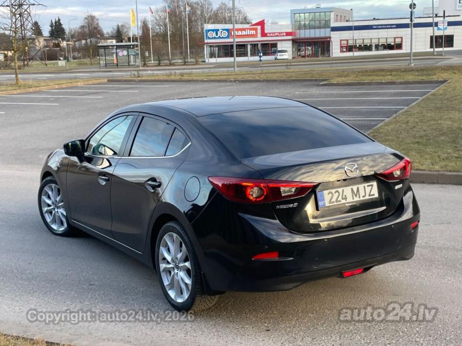 Black Mazda 3 2014 in Tartu, with an engine capacity of 2.00 L and mileage of 145 thousand km for 8590 €, photo 7 on AUTOMOTO.COM.LV