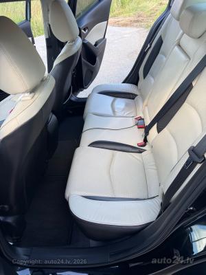 Melns Mazda 3 2014 Tartu, ar dzinēja tilpumu 2.00 L un nobraukumu 168 tūkst. km par 8500 €, foto 9 vietnē AUTOMOTO.COM.LV