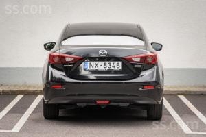 Black Mazda 3 2015 in Riga, with an engine capacity of 2.20 L and mileage of 271 thousand km for 4990 €, photo 6 on AUTOMOTO.COM.LV