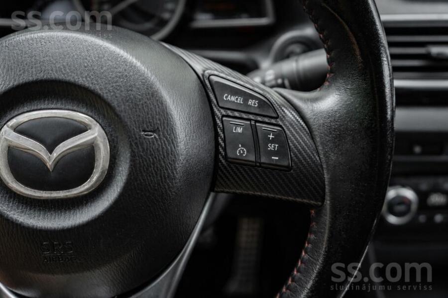 Black Mazda 3 2015 in Riga, with an engine capacity of 2.20 L and mileage of 271 thousand km for 4990 €, photo 20 on AUTOMOTO.COM.LV