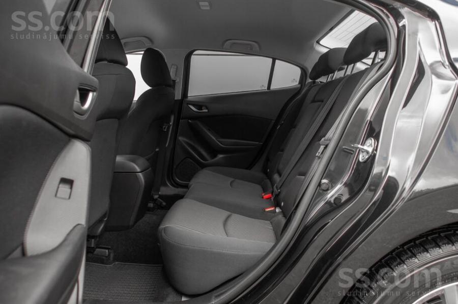 Melns Mazda 3 2015 Rīga, ar dzinēja tilpumu 2.00 L un nobraukumu 88 tūkst. km par 8490 €, foto 12 vietnē AUTOMOTO.COM.LV