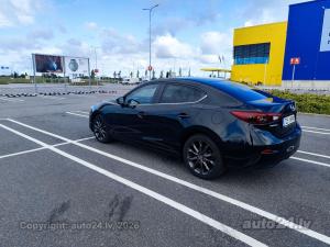 Black Mazda 3 2017 in Tallinn, with an engine capacity of 2.00 L and mileage of 131 thousand km for 15500 €, photo 6 on AUTOMOTO.COM.LV