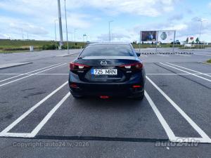 Black Mazda 3 2017 in Tallinn, with an engine capacity of 2.00 L and mileage of 131 thousand km for 15500 €, photo 7 on AUTOMOTO.COM.LV