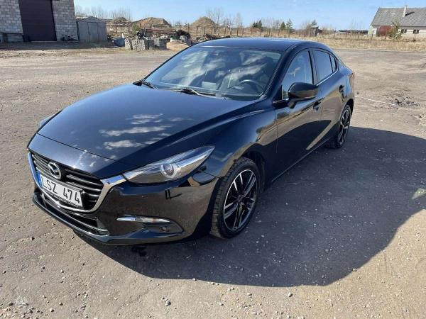 Melns Mazda 3 2018 Skuodas, ar dzinēja tilpumu 2.00 L un nobraukumu 115 tūkst. km par 12300 €, foto 1 vietnē AUTOMOTO.COM.LV
