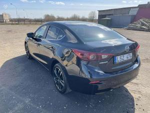 Melns Mazda 3 2018 Skuodas, ar dzinēja tilpumu 2.00 L un nobraukumu 115 tūkst. km par 12300 €, foto 5 vietnē AUTOMOTO.COM.LV