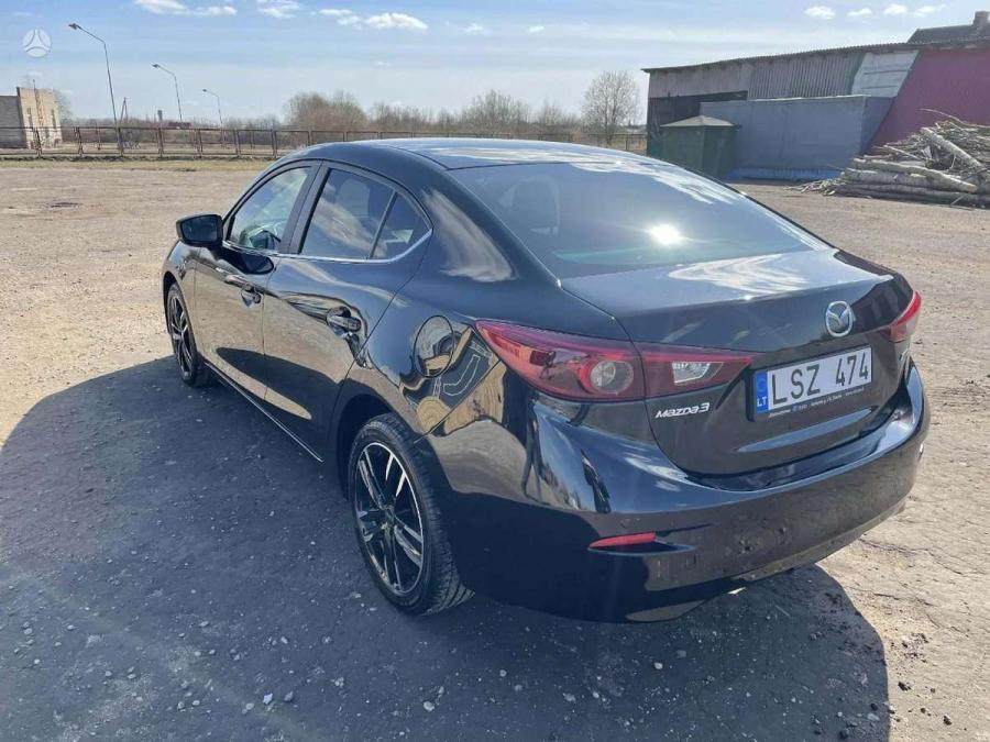 Melns Mazda 3 2018 Skuodas, ar dzinēja tilpumu 2.00 L un nobraukumu 115 tūkst. km par 12300 €, foto 5 vietnē AUTOMOTO.COM.LV