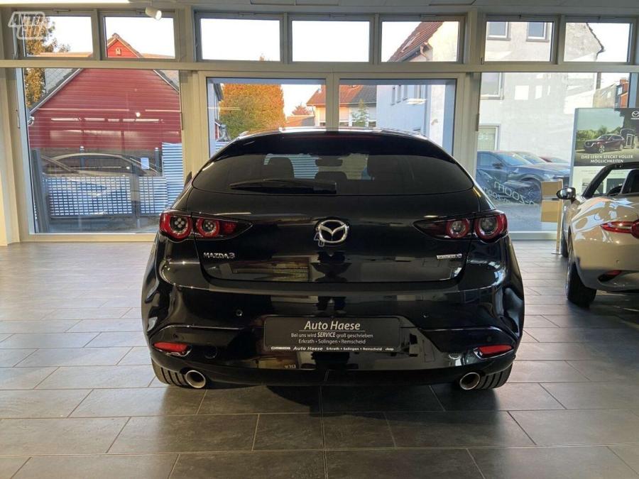 Black Mazda 3 2020 in Kaunas, with an engine capacity of 2.00 L and mileage of 40 thousand km for 23783 €, photo 12 on AUTOMOTO.COM.LV
