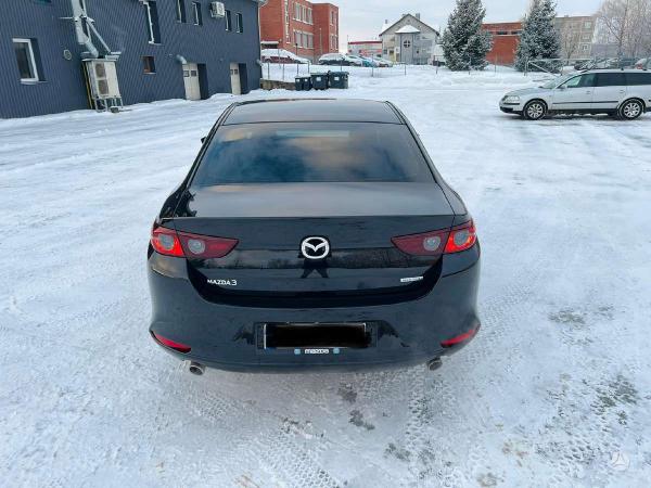 Melns Mazda 3 2020 Radviliškis, ar dzinēja tilpumu 2.00 L un nobraukumu 86 tūkst. km par 14700 €, foto 5 vietnē AUTOMOTO.COM.LV