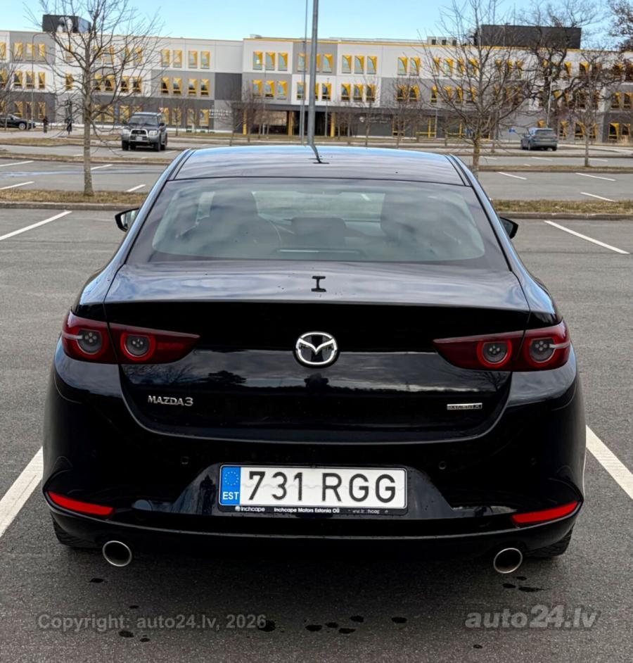 Black Mazda 3 2020 in Tallinn, with an engine capacity of 2.00 L and mileage of 63 thousand km for 21900 €, photo 3 on AUTOMOTO.COM.LV