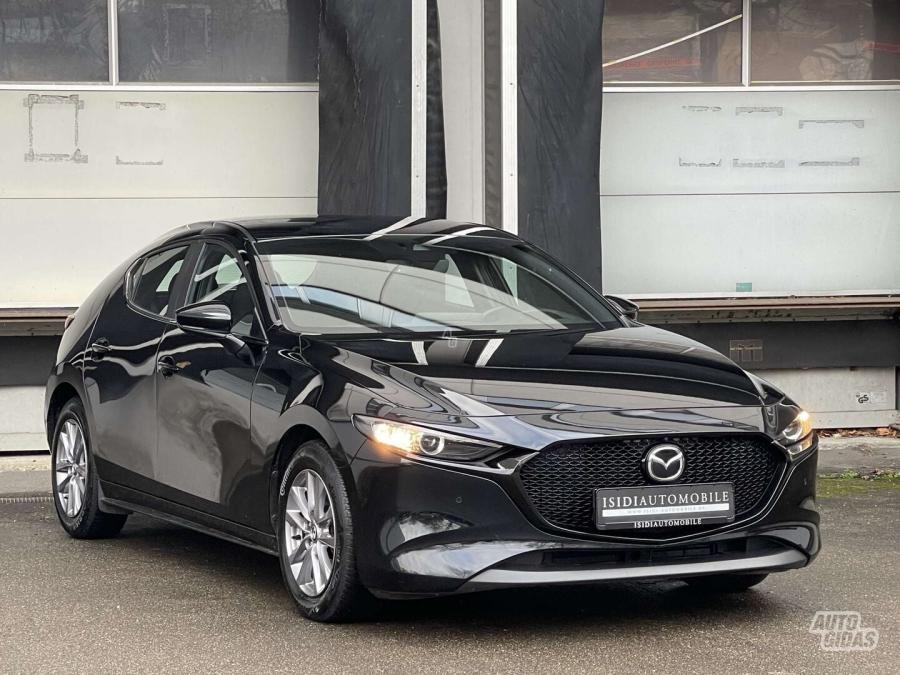 Black Mazda 3 2021 in Kaunas, with an engine capacity of 2.00 L and mileage of 71 thousand km for 22297 €, photo 9 on AUTOMOTO.COM.LV