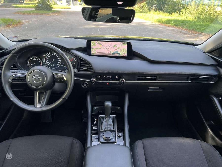 Melns Mazda 3 2025 Kauņa, ar dzinēja tilpumu 2.49 L un nobraukumu 15 tūkst. km par 19900 €, foto 14 vietnē AUTOMOTO.COM.LV