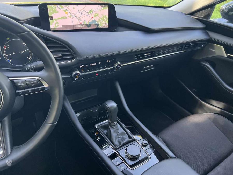 Melns Mazda 3 2025 Kauņa, ar dzinēja tilpumu 2.49 L un nobraukumu 15 tūkst. km par 19900 €, foto 17 vietnē AUTOMOTO.COM.LV