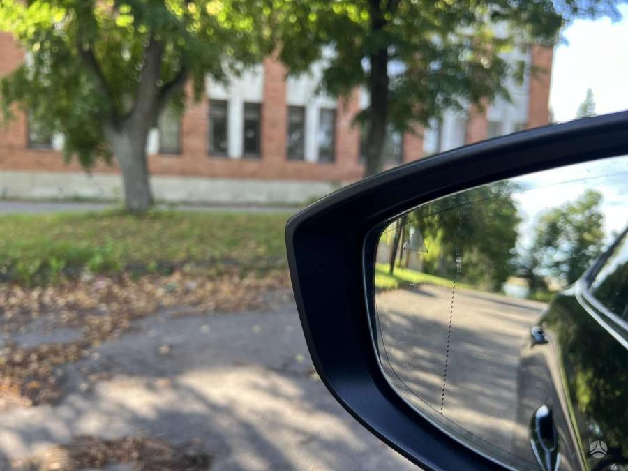 Melns Mazda 3 2025 Kauņa, ar dzinēja tilpumu 2.49 L un nobraukumu 15 tūkst. km par 19900 €, foto 42 vietnē AUTOMOTO.COM.LV