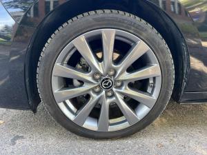 Melns Mazda 3 2025 Kauņa, ar dzinēja tilpumu 2.49 L un nobraukumu 15 tūkst. km par 19900 €, foto 51 vietnē AUTOMOTO.COM.LV