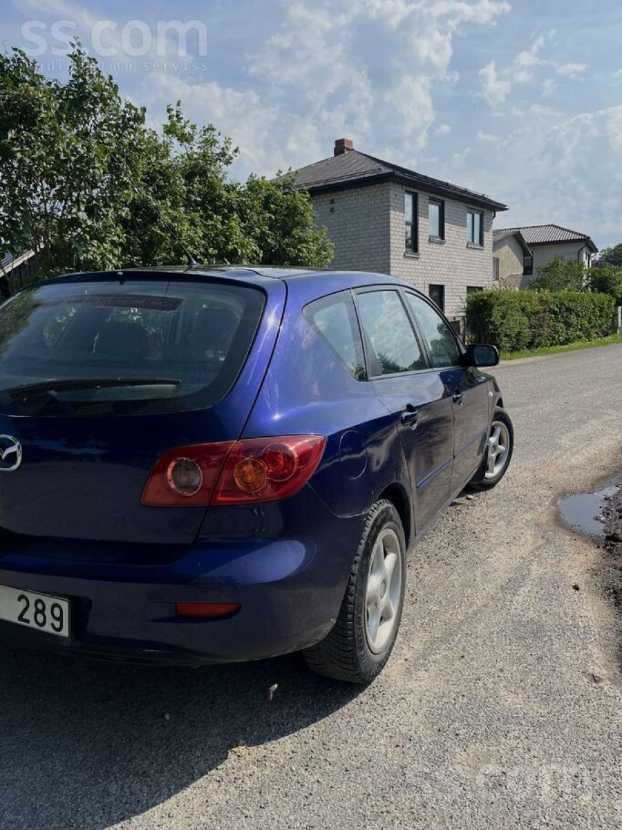 Zils Mazda 3 2005 Cēsis, ar dzinēja tilpumu 1.60 L un nobraukumu 206 tūkst. km par 1350 €, foto 4 vietnē AUTOMOTO.COM.LV