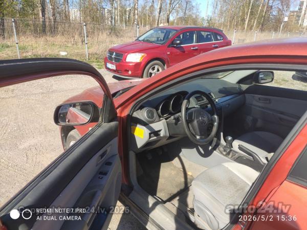 Zils Mazda 3 2005 Tallina, ar dzinēja tilpumu 1.60 L un nobraukumu 0 tūkst. km par 400 €, foto 2 vietnē AUTOMOTO.COM.LV