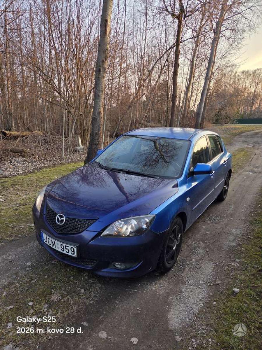 Zils Mazda 3 2005 Kauņa, ar dzinēja tilpumu 1.60 L un nobraukumu 242 tūkst. km par 1000 €, foto 1 vietnē AUTOMOTO.COM.LV