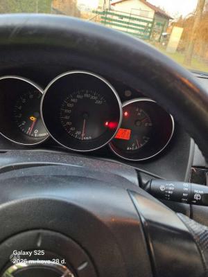 Zils Mazda 3 2005 Kauņa, ar dzinēja tilpumu 1.60 L un nobraukumu 242 tūkst. km par 1000 €, foto 6 vietnē AUTOMOTO.COM.LV