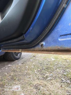 Zils Mazda 3 2005 Kauņa, ar dzinēja tilpumu 1.60 L un nobraukumu 242 tūkst. km par 1000 €, foto 14 vietnē AUTOMOTO.COM.LV