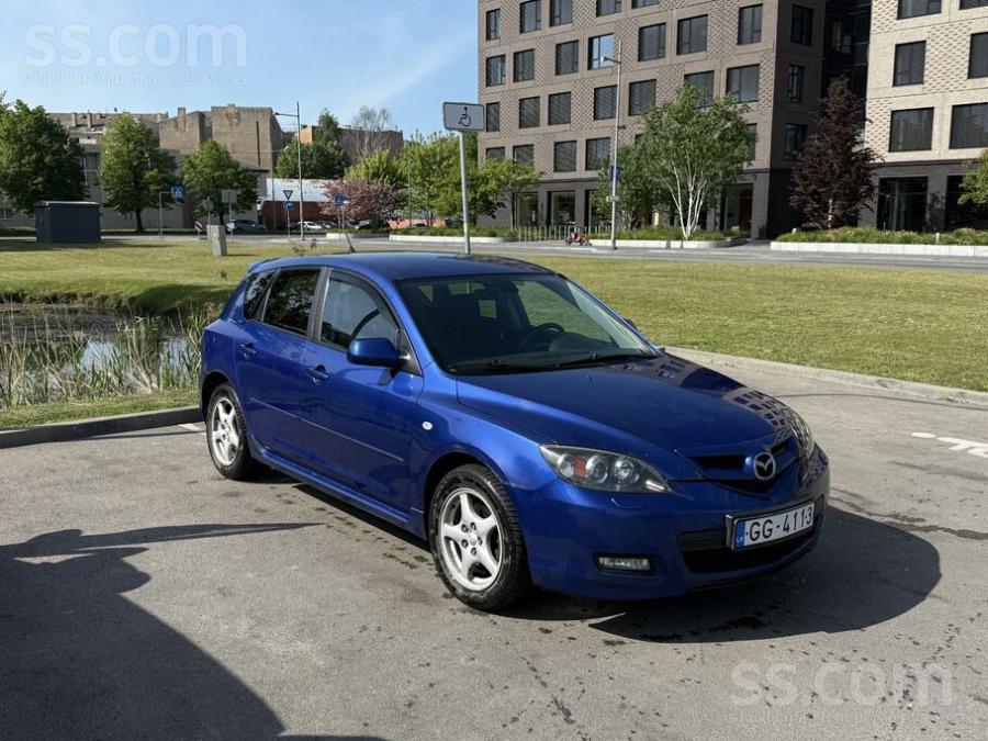 Zils Mazda 3 2006 Rīga, ar dzinēja tilpumu 2.00 L un nobraukumu 320 tūkst. km par 4450 €, foto 1 vietnē AUTOMOTO.COM.LV