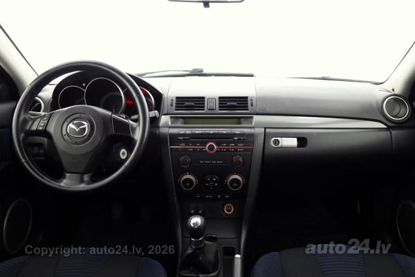 Синий Мазда 3 2006 в Таллин, объемом двигателя 2.00 л и пробегом 34 тыс. км за 1299 €, фото 5 на AUTOMOTO.COM.LV