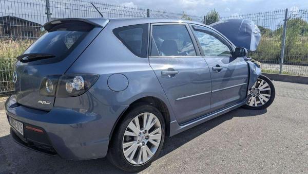Mazda 3 2007 Šauļi vietnē Zils Mazda 3 2007 Šauļi, ar dzinēja tilpumu 2.26 L un nobraukumu 188 tūkst. km par 2000 €, foto 5 vietnē AUTOMOTO.COM.LV
