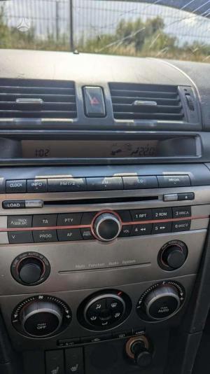 Zils Mazda 3 2007 Šauļi, ar dzinēja tilpumu 2.26 L un nobraukumu 188 tūkst. km par 2000 €, foto 13 vietnē AUTOMOTO.COM.LV