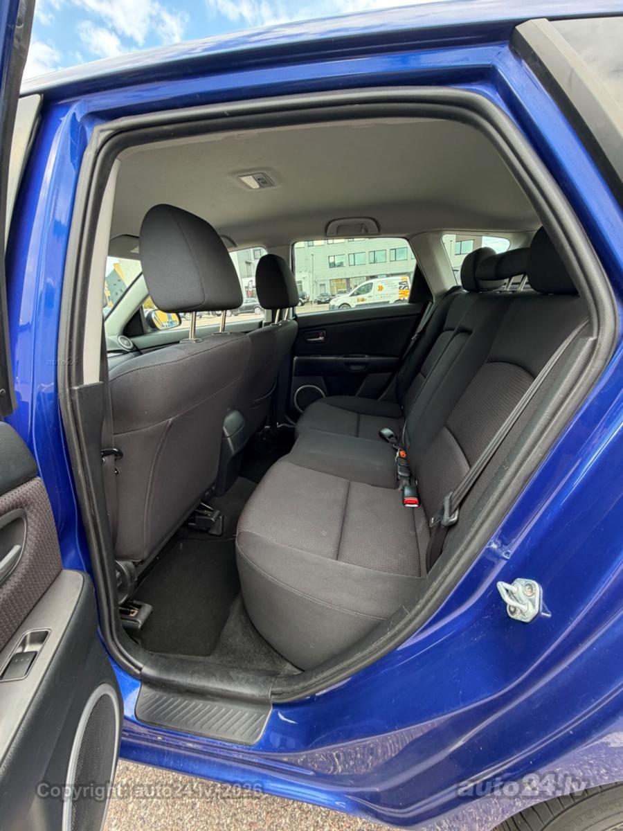 Blue Mazda 3 2008 in Tallinn, with an engine capacity of 1.60 L and mileage of 178 thousand km for 1999 €, photo 13 on AUTOMOTO.COM.LV