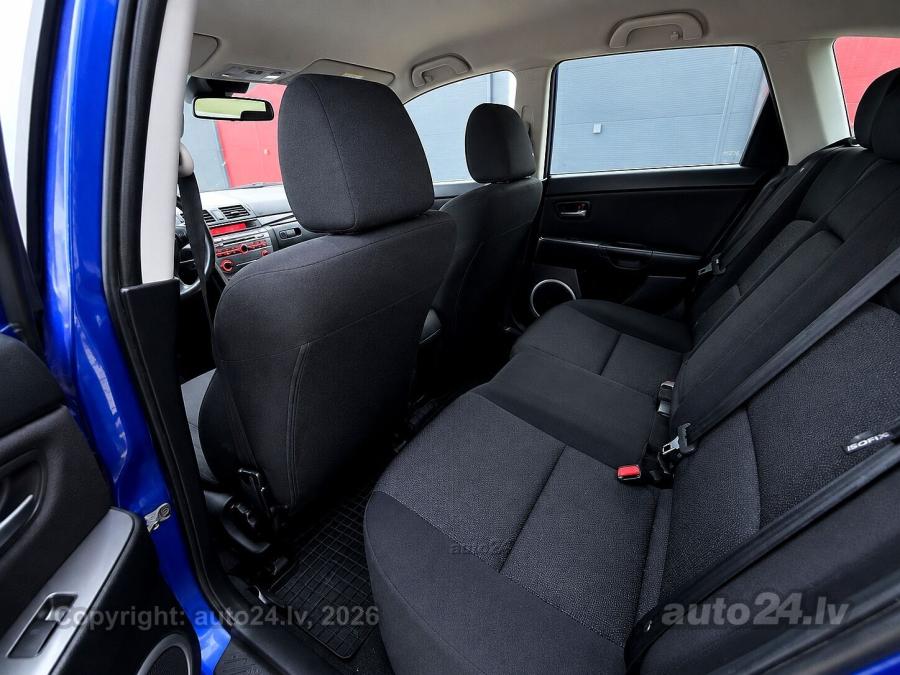 Zils Mazda 3 2008 Tartu, ar dzinēja tilpumu 1.60 L un nobraukumu 160 tūkst. km par 990 €, foto 7 vietnē AUTOMOTO.COM.LV