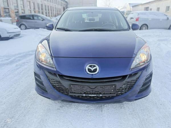 Blue Mazda 3 2009 in Taurage, with an engine capacity of 1.60 L and mileage of 38 thousand km for 3950 €, photo 1 on AUTOMOTO.COM.LV