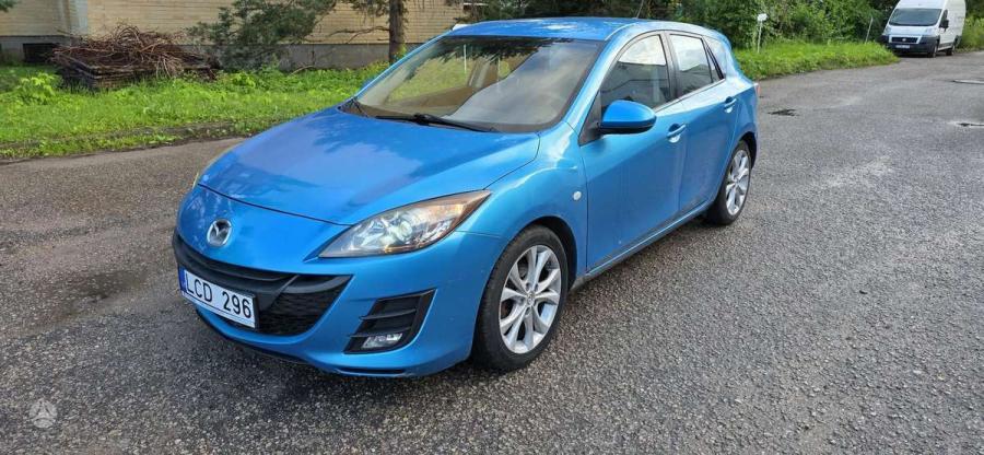 Blue Mazda 3 2010 in Vilnius, with an engine capacity of 1.56 L and mileage of 192 thousand km for 1499 €, photo 1 on AUTOMOTO.COM.LV