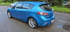 Blue Mazda 3 2010 in Vilnius, with an engine capacity of 1.56 L and mileage of 192 thousand km for 1499 €, photo 8 on AUTOMOTO.COM.LV