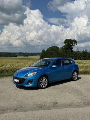 Blue Mazda 3 2010 in Kelme, with an engine capacity of 1.56 L and mileage of 220 thousand km for 3700 €, photo  on AUTOMOTO.COM.LV