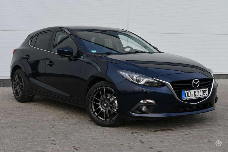 Blue Mazda 3 2014 in Kretinga, with an engine capacity of 2.19 L and mileage of 151 thousand km for 7999 €, photo 1 on AUTOMOTO.COM.LV