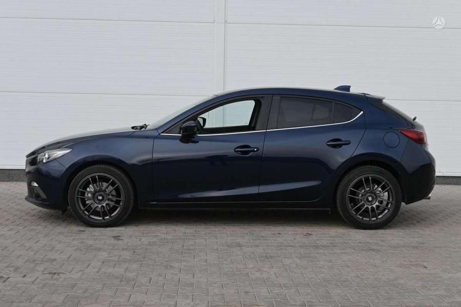 Blue Mazda 3 2014 in Kretinga, with an engine capacity of 2.19 L and mileage of 151 thousand km for 7999 €, photo 13 on AUTOMOTO.COM.LV