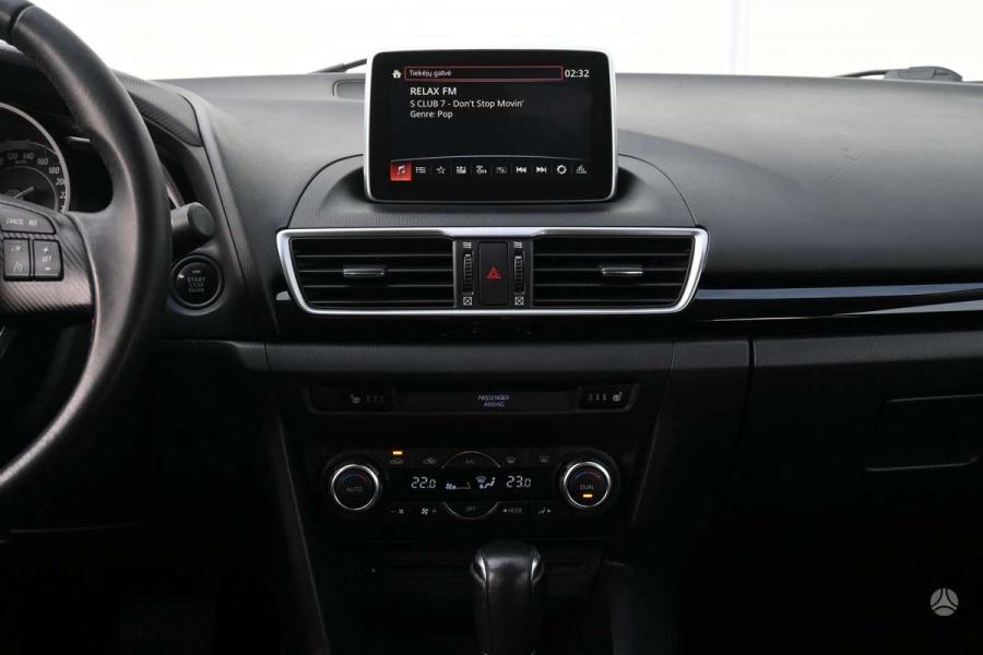 Blue Mazda 3 2014 in Kretinga, with an engine capacity of 2.19 L and mileage of 151 thousand km for 7999 €, photo 33 on AUTOMOTO.COM.LV