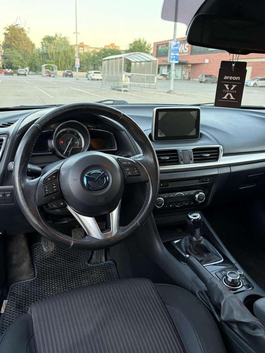 Zils Mazda 3 2014 Kauņa, ar dzinēja tilpumu 2.19 L un nobraukumu 235 tūkst. km par 5200 €, foto 14 vietnē AUTOMOTO.COM.LV