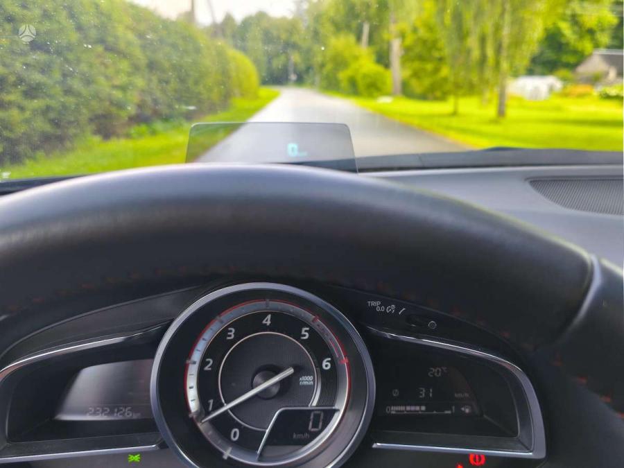 Zils Mazda 3 2014 Prienai, ar dzinēja tilpumu 2.18 L un nobraukumu 230 tūkst. km par 3950 €, foto 11 vietnē AUTOMOTO.COM.LV